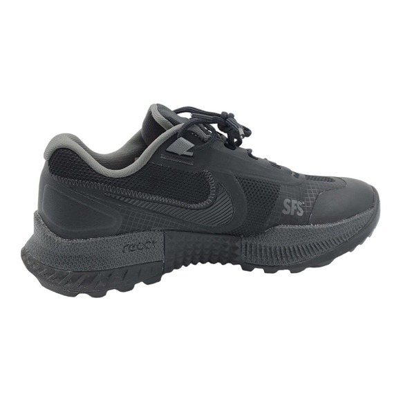 Nike | Shoes | New Nike React Sfs Carbon Low Triple Black Cz73990 Mens ...